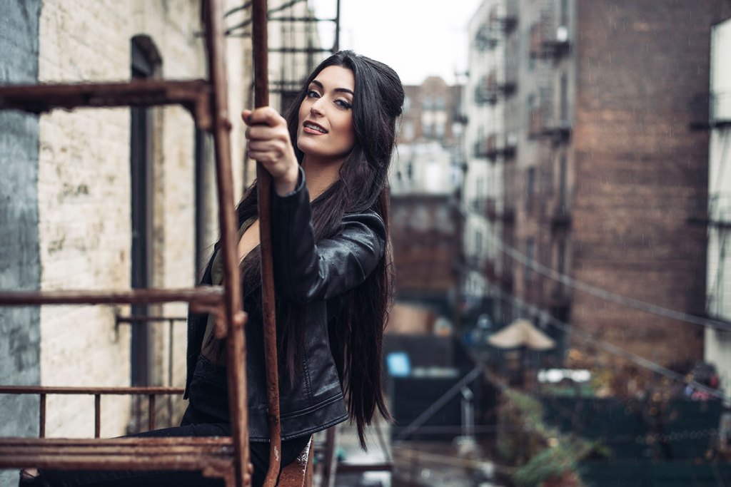 Rae Radick Promotes Her Latest Single Blur The Lines – Thoughts Words ...