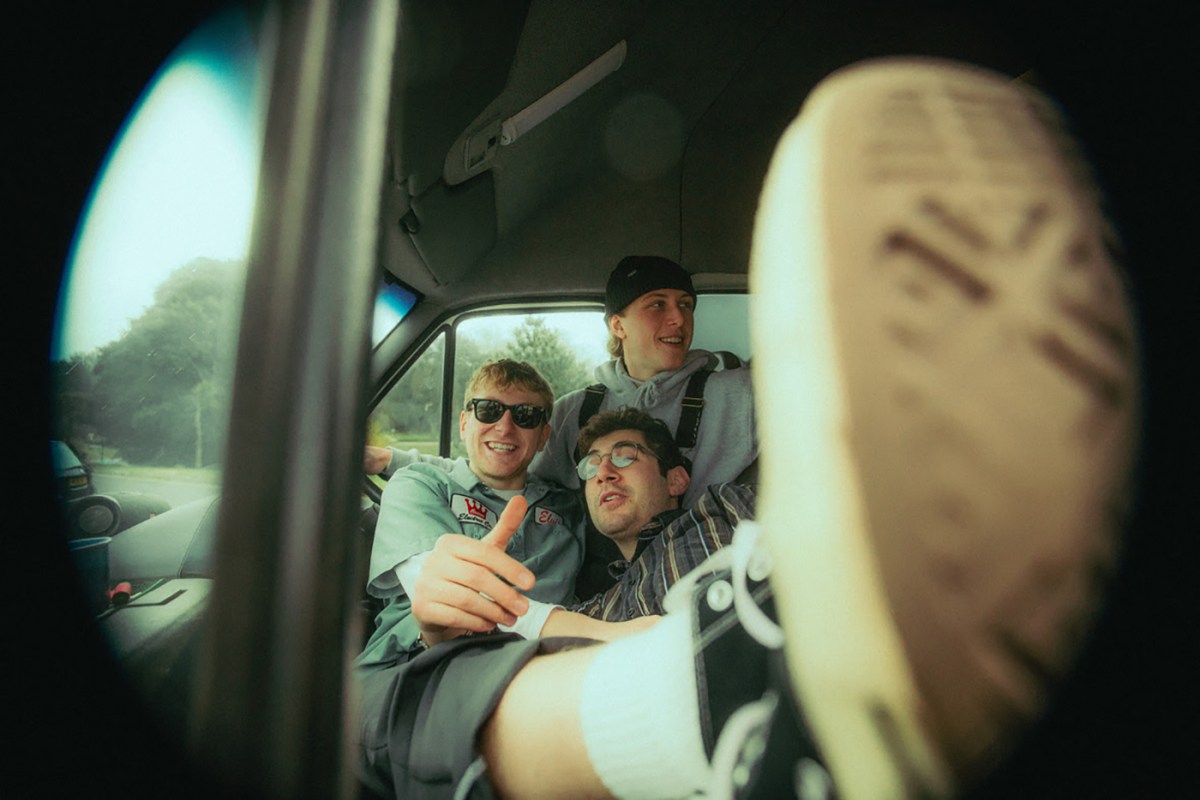 Best Of Beach Punk: Reminders Release Debut Album – Thoughts Words Action